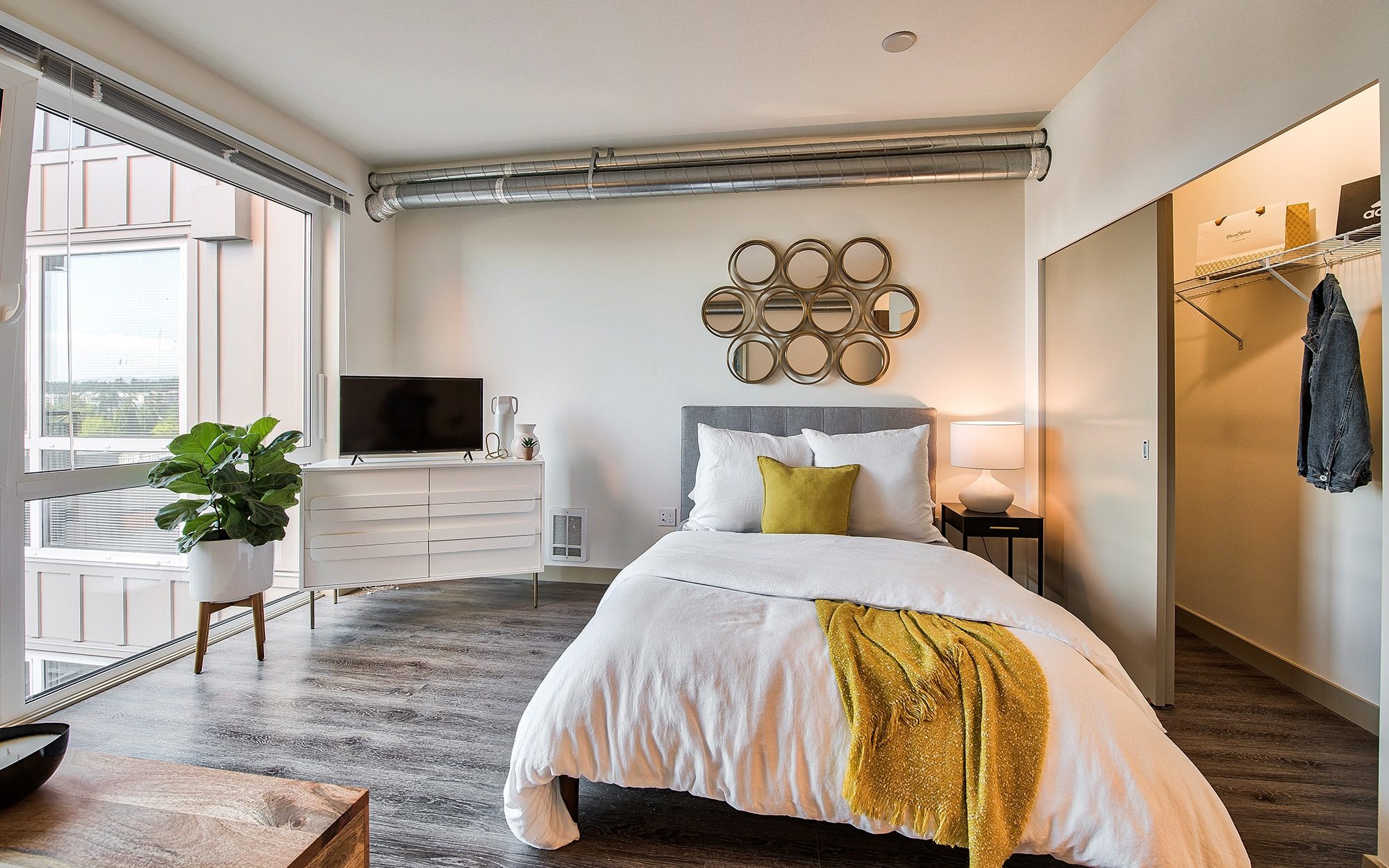 Bell Overlake | Elegant Redmond Apartments | Photo Gallery